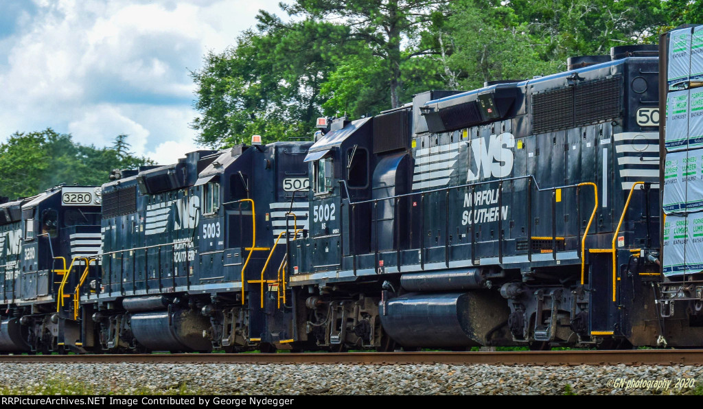 NS 5002 & 5003 High-Hoods still working hard